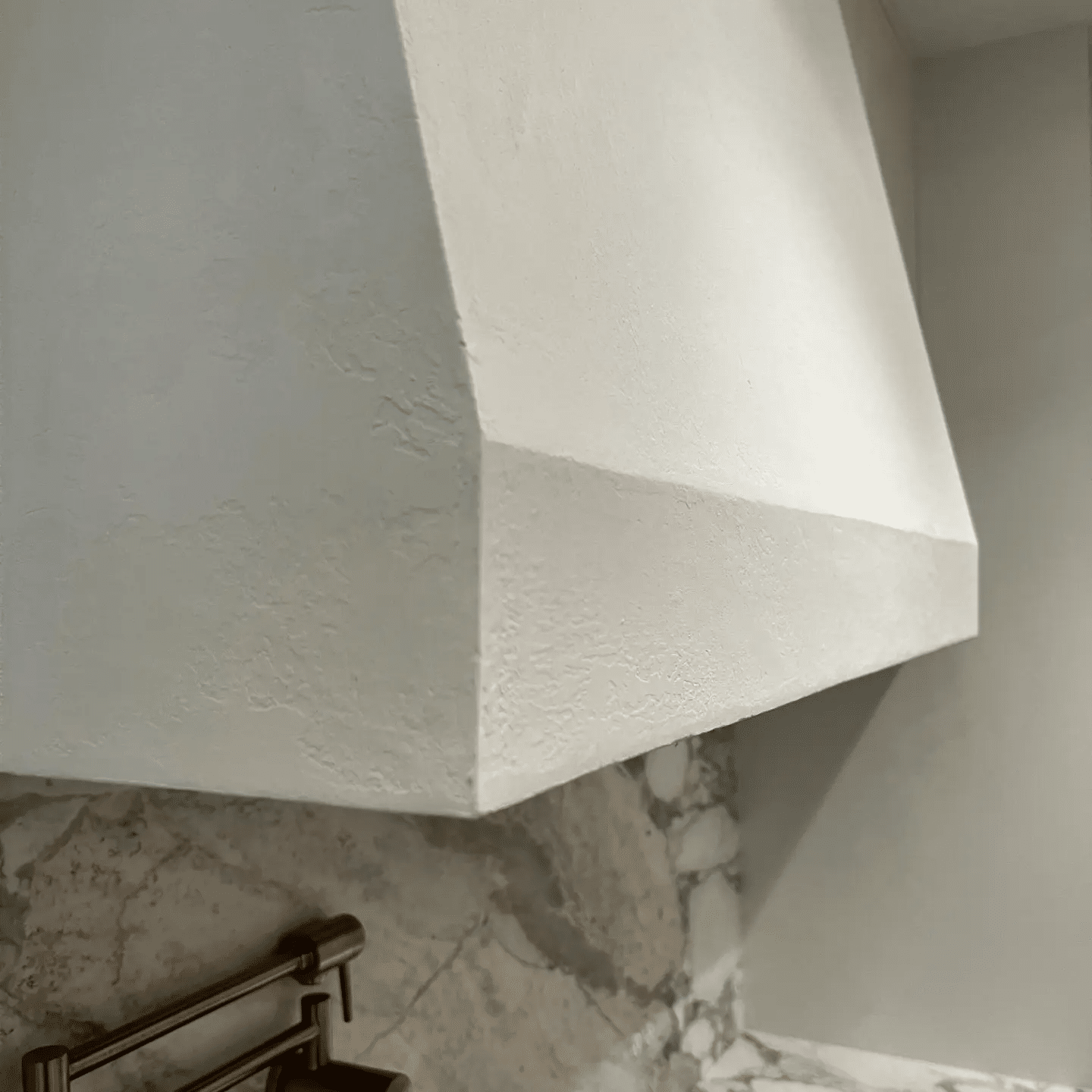 A Guide to Cleaning and Caring for Plaster Kitchen Hoods - The Compact ...