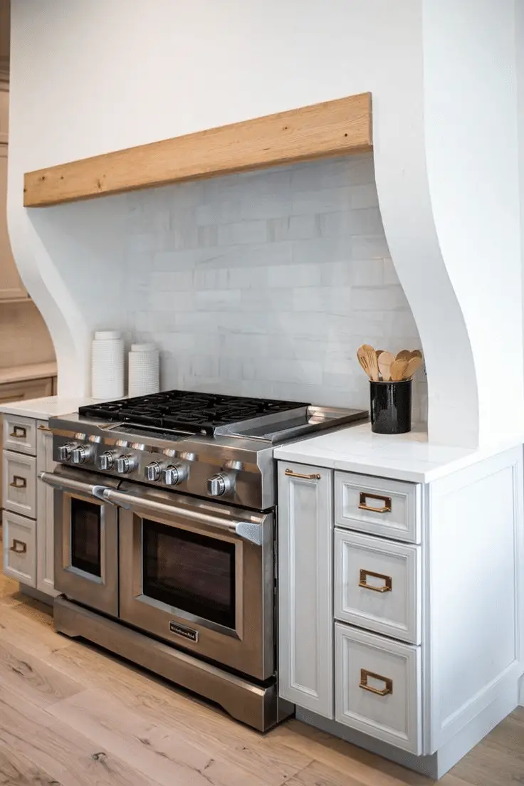 Plaster Hood Perfection: Styling and Decor Tips for Your Kitchen - The ...