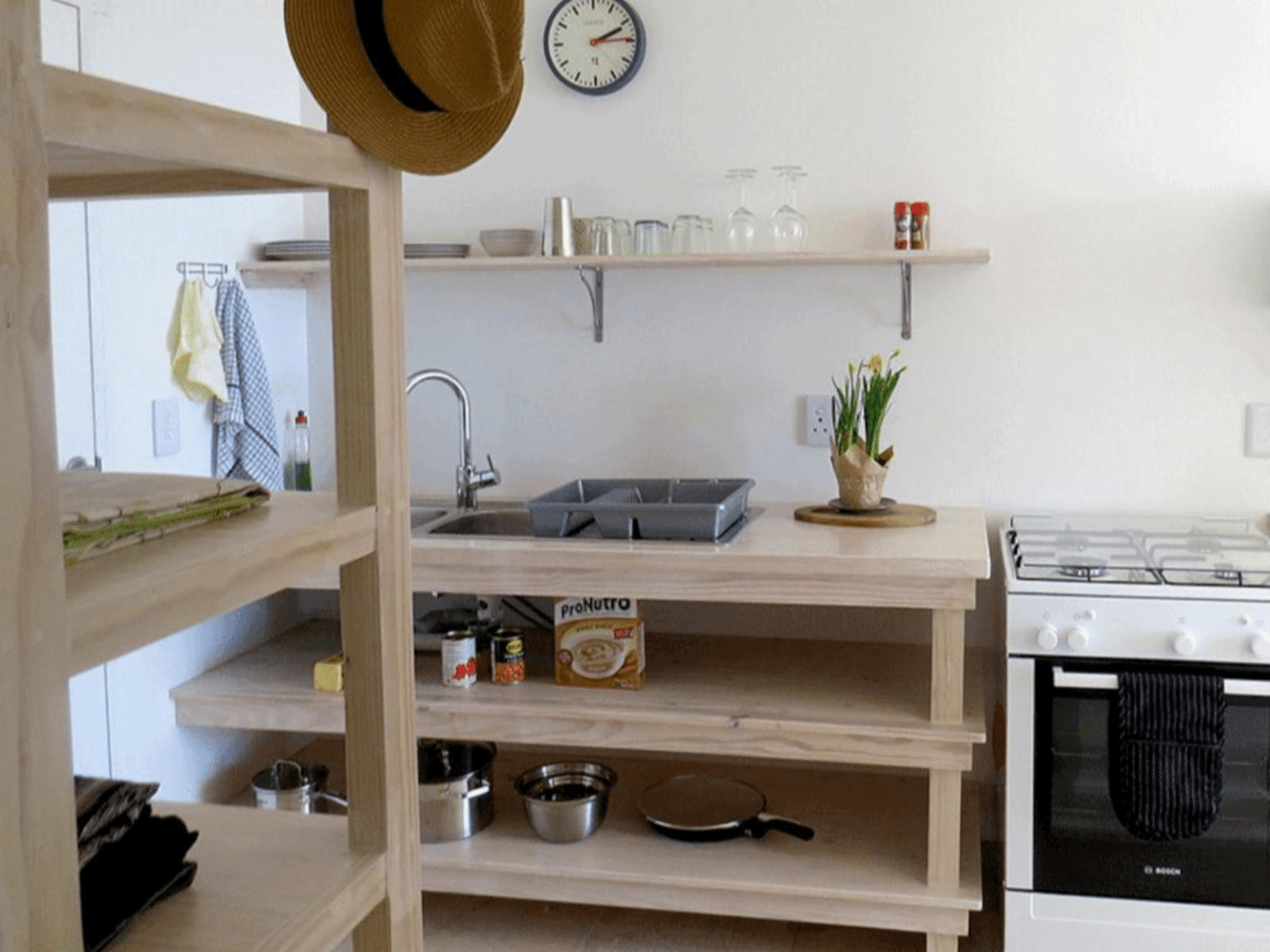 Open Lower Kitchen Cabinets: A Stylish and Practical Storage Solution ...