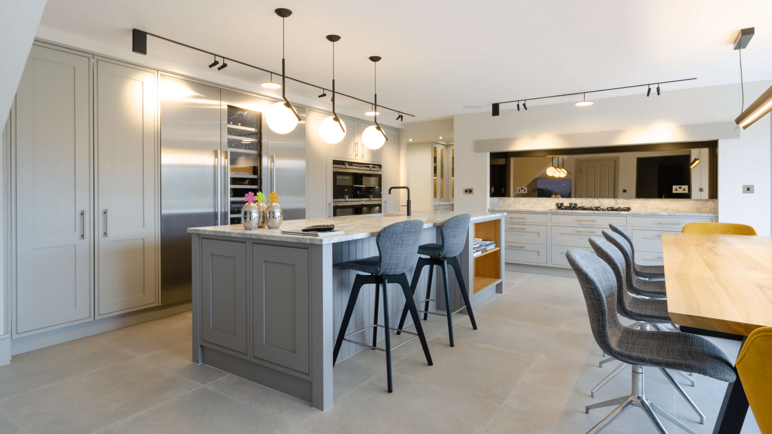 Frame Your Style: The Ultimate Guide to In Frame Kitchens - The Compact ...