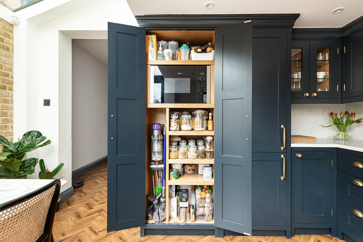 Innovative Storage Solutions in Bespoke Kitchens - The Compact Kitchen