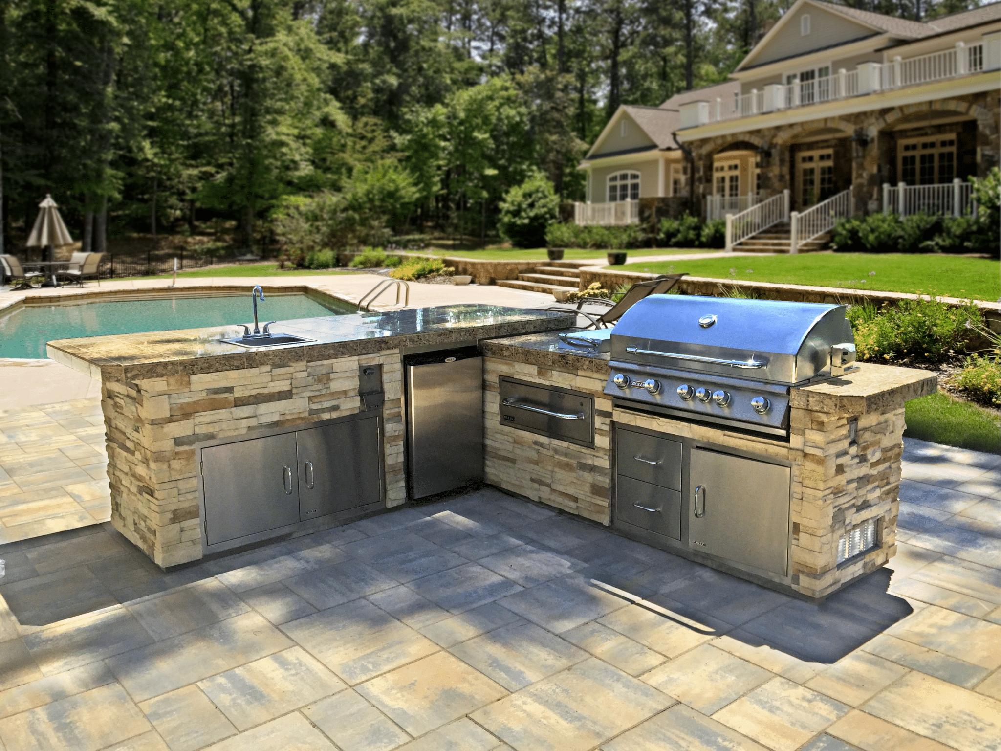 Ultimate Guide to L Shaped Outdoor Kitchen Ideas: Design, Materials ...