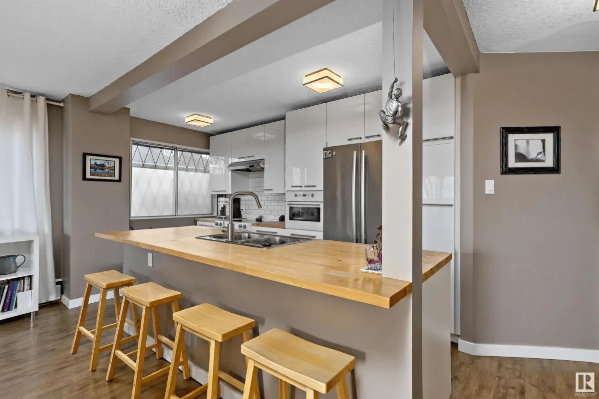 Openness Unleashed: Load Bearing Half Walls in Kitchen Design - The ...