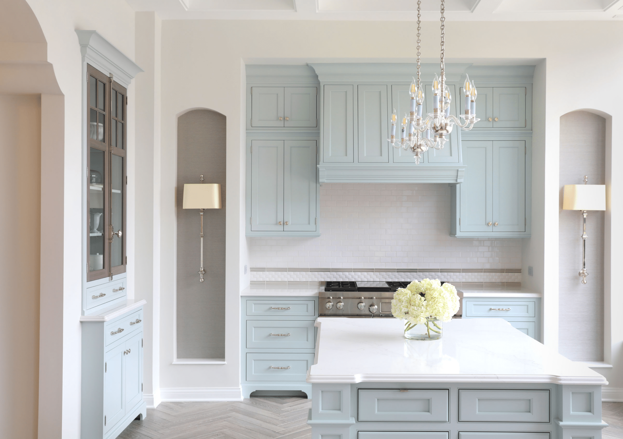 Sea Salt Kitchen Cabinets: A Minimalist Trend for Modern Kitchens - The ...